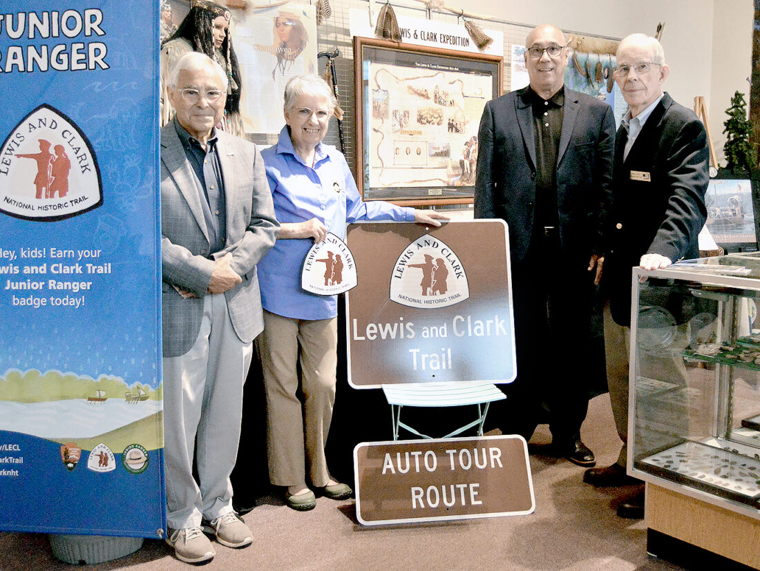 Fort receives auto tour signs for Lewis, Clark trail | News, Sports ...